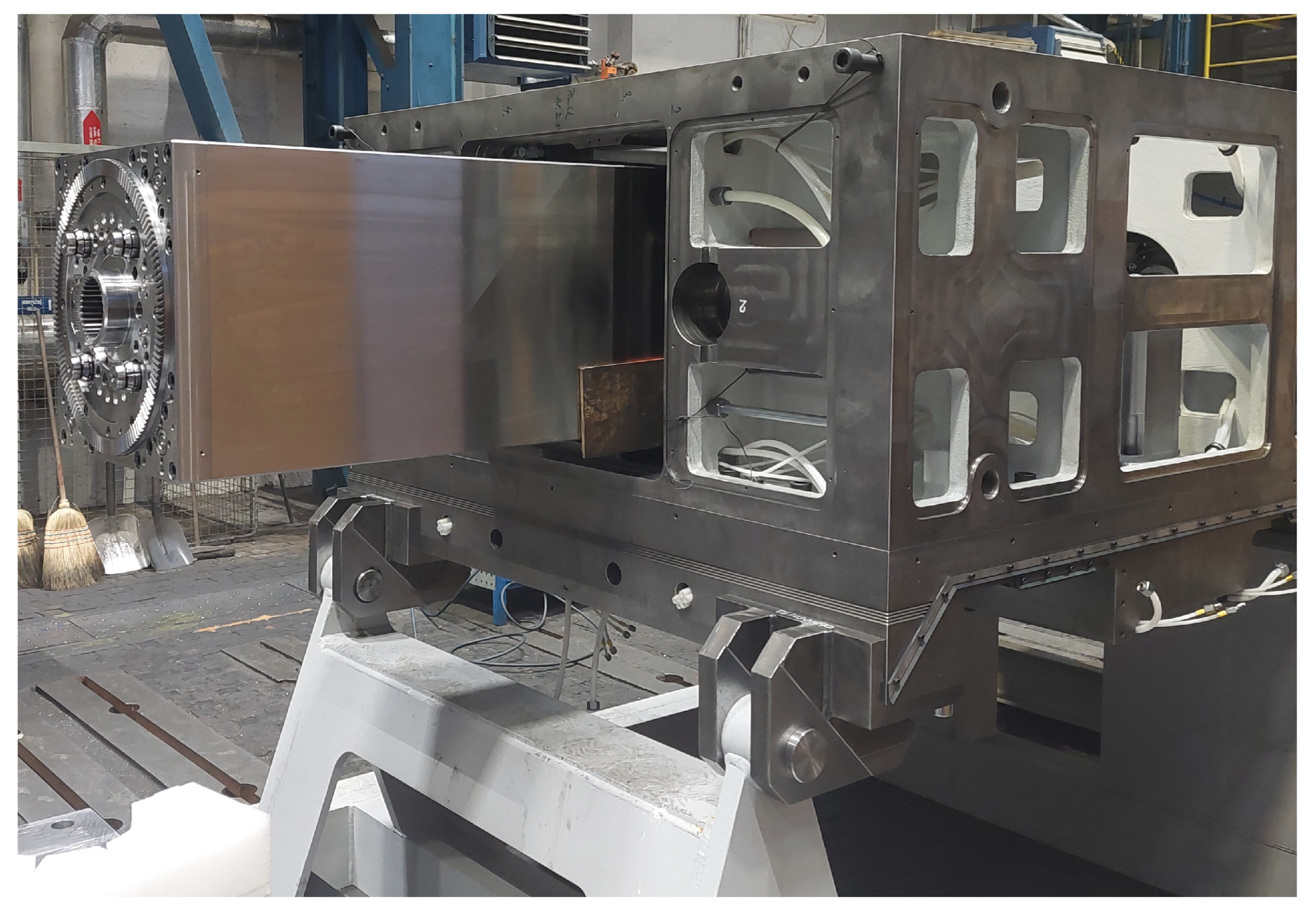 Hybrid Quill Shaft for a Multifunctional Portal Machine Tool Centre
