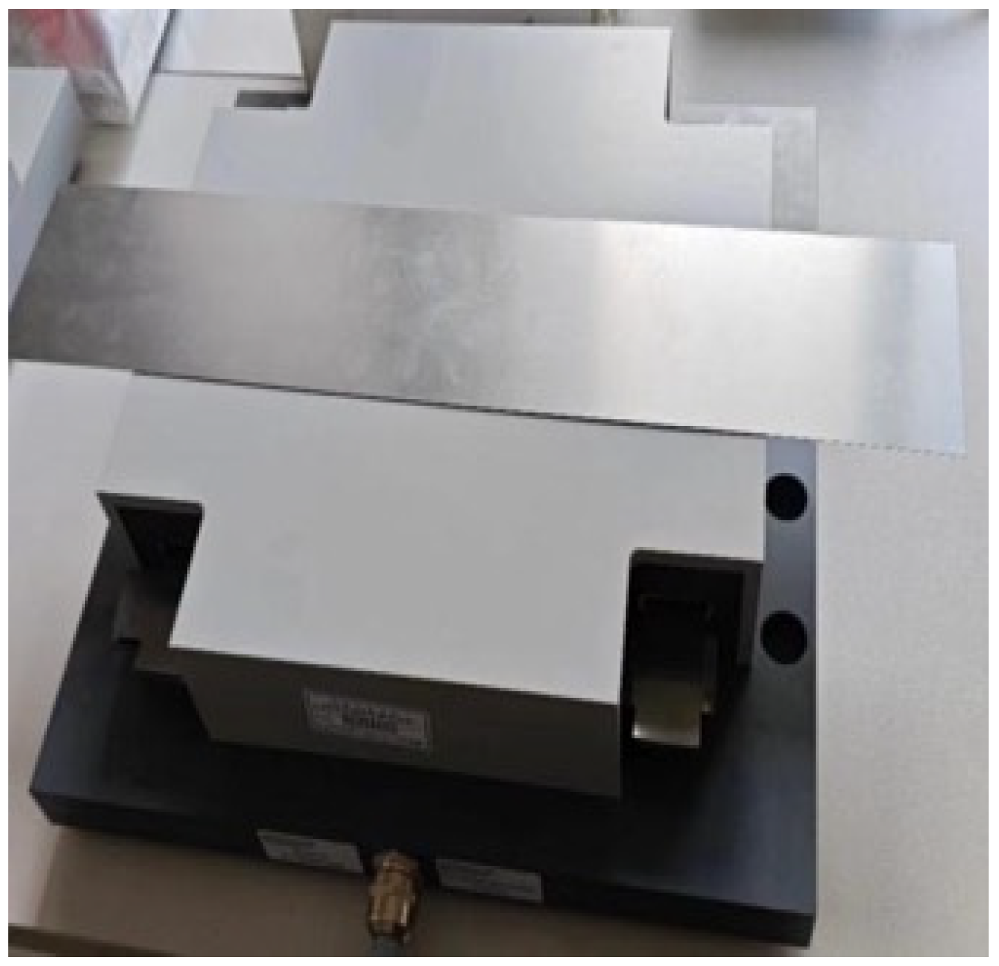 Research on the Vibration Characteristics of the Core of Power ...